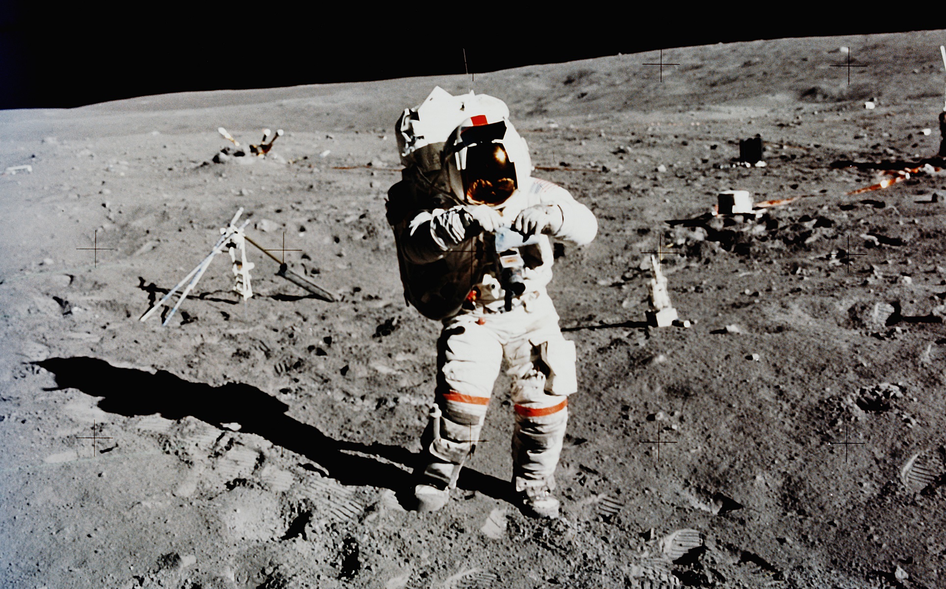 Kínában olyan „mesterséges Holdat” építettek, amivel képesek szimulálni ...